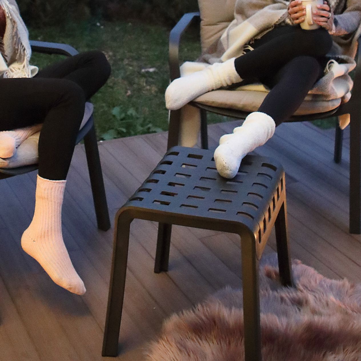 Nardi Folio Outdoor Resin Balcony Footstool – Remarkable Outdoor Living