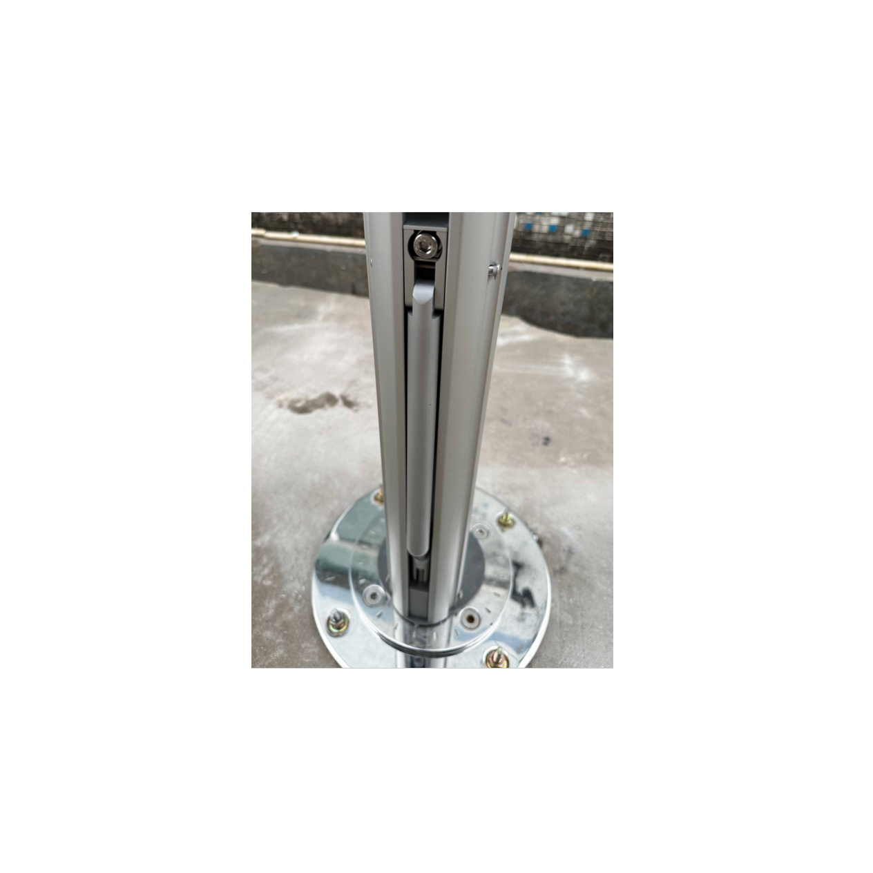 Eclipse Cantilever Umbrella 350 cm – Remarkable Outdoor Living