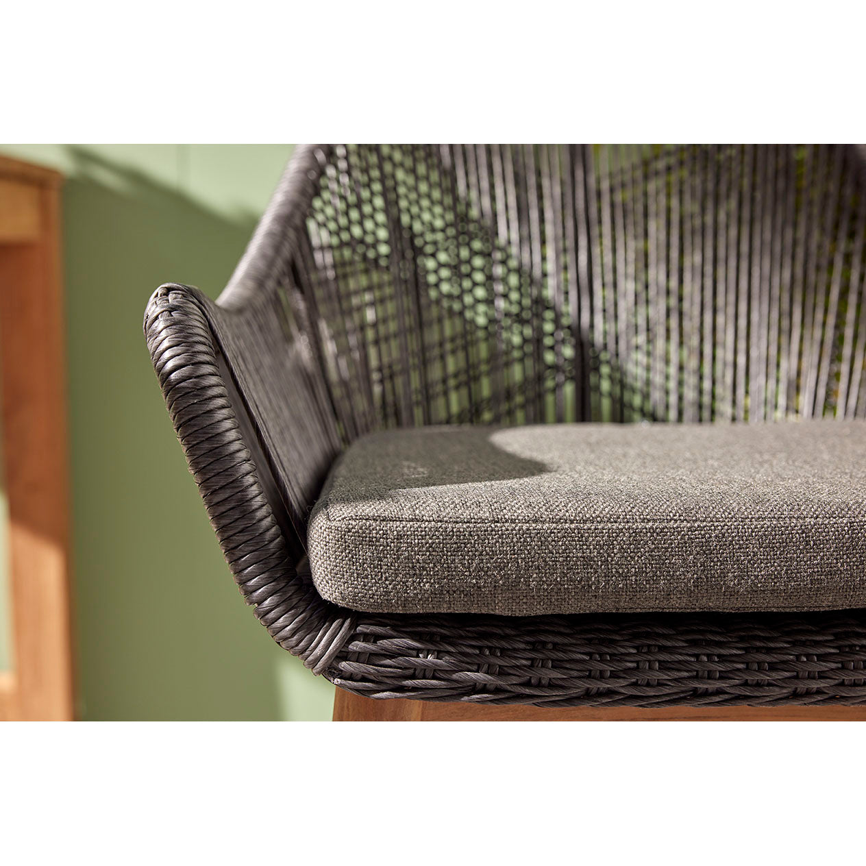 String Outdoor Wicker Bar Stool – Remarkable Outdoor Living